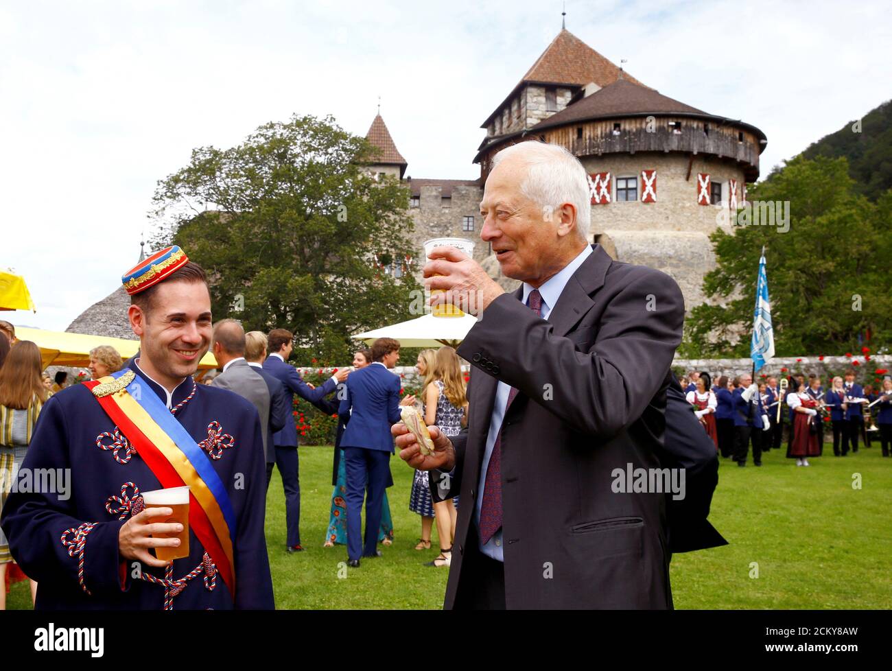 Liechtensteinische fürst hans adam ii -Fotos und -Bildmaterial in hoher ...