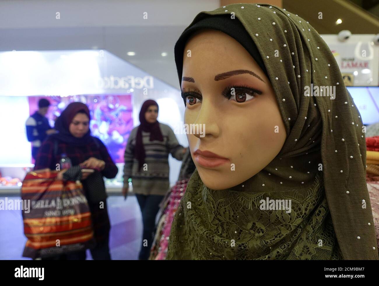 Cairo shopping mall -Fotos und -Bildmaterial in hoher Auflösung – Alamy