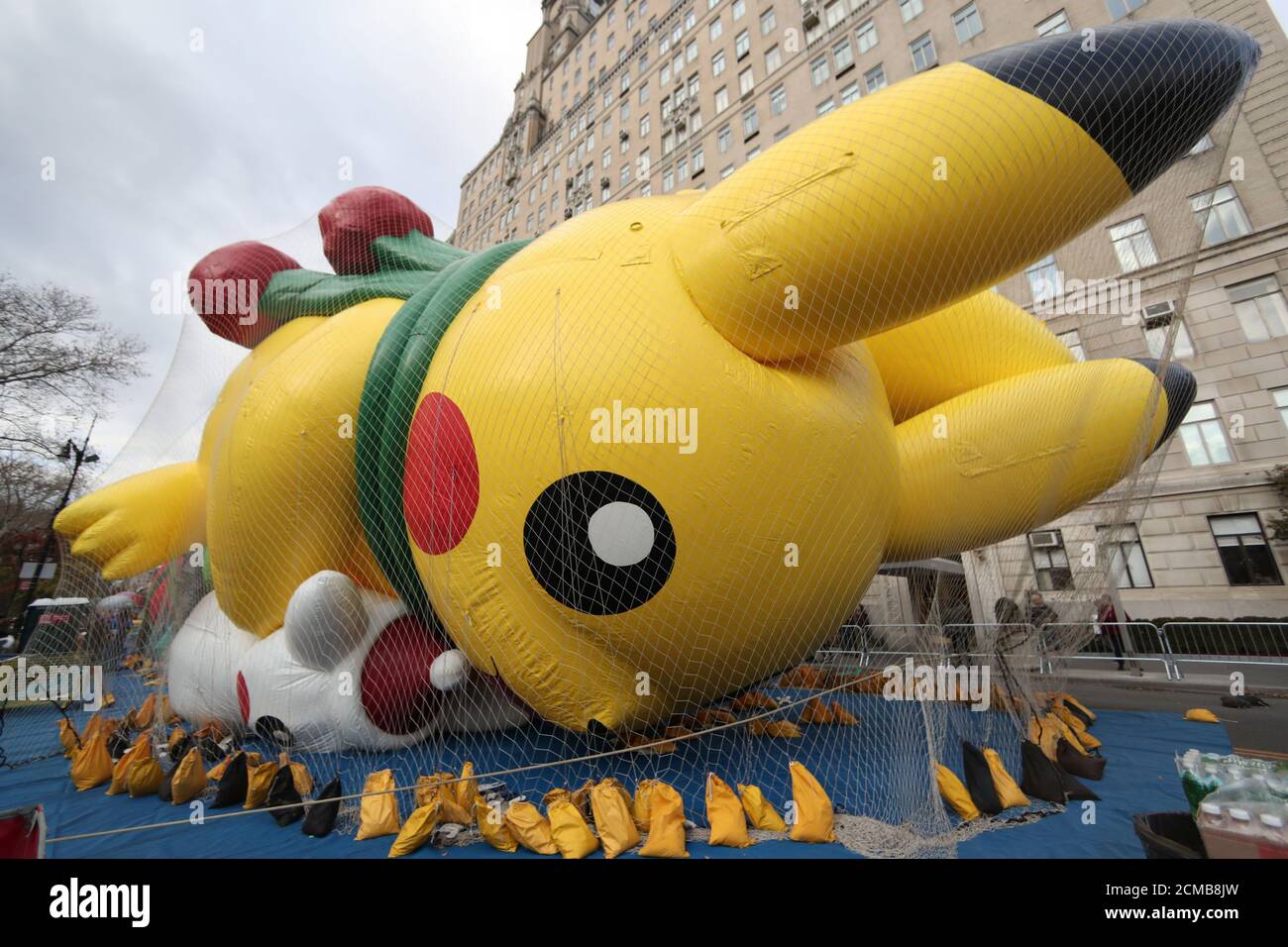 Pikachu parade -Fotos und -Bildmaterial in hoher Auflösung – Alamy