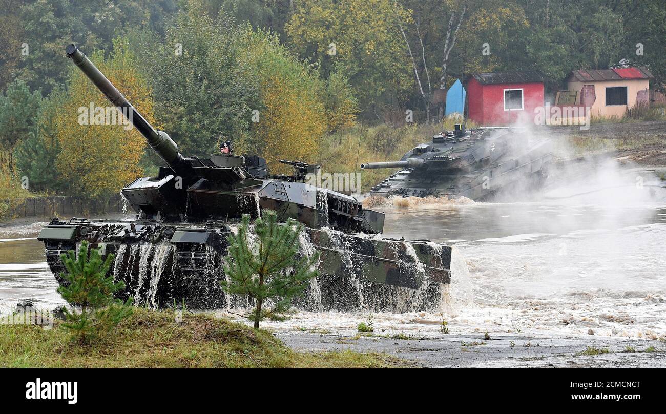 Tanks for german bundeswehr -Fotos und -Bildmaterial in hoher Auflösung ...