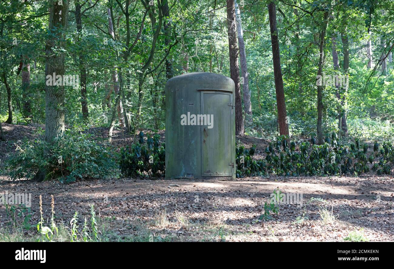 Kleiner bunker -Fotos und -Bildmaterial in hoher Auflösung – Alamy