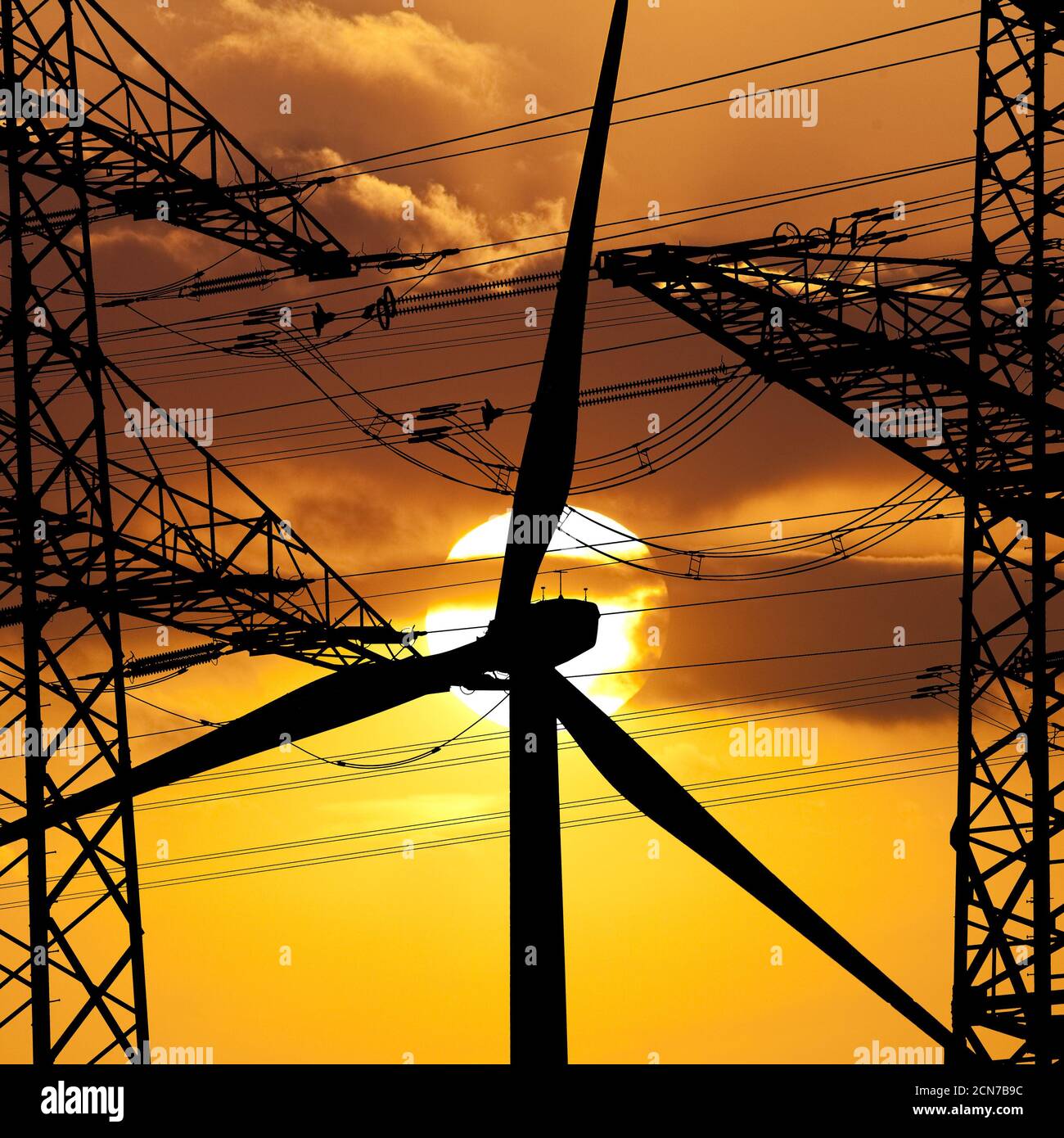 Wind mit zwei linien -Fotos und -Bildmaterial in hoher Auflösung – Alamy