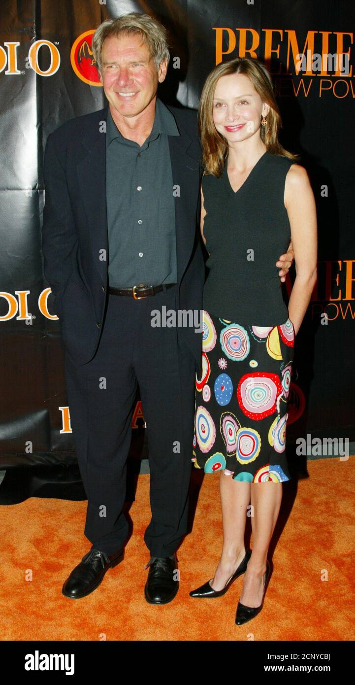 Die Schauspielerin Calista Flockhart und ihr Begleiter, der ...