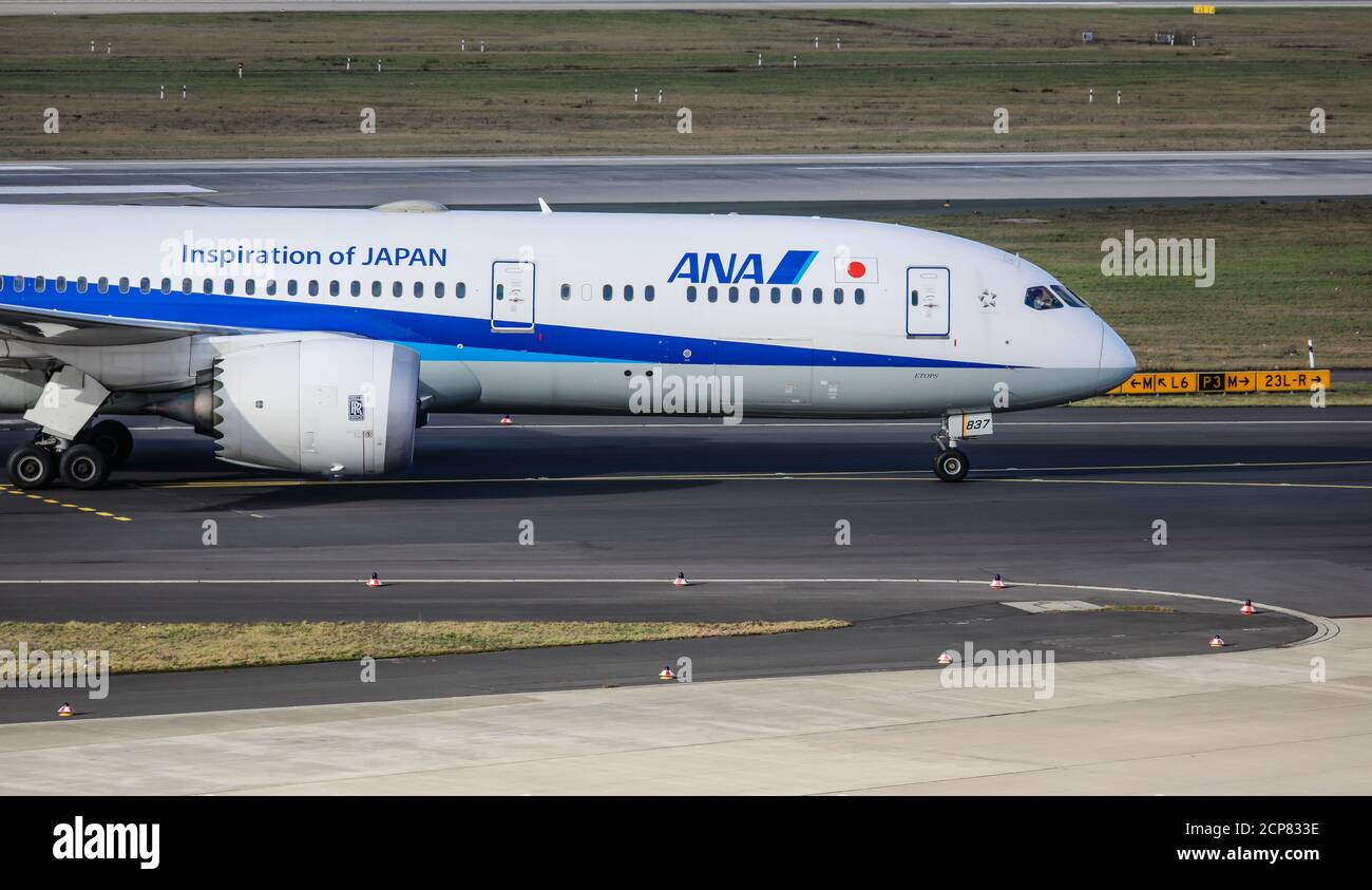 Ana flugzeuge -Fotos und -Bildmaterial in hoher Auflösung – Alamy