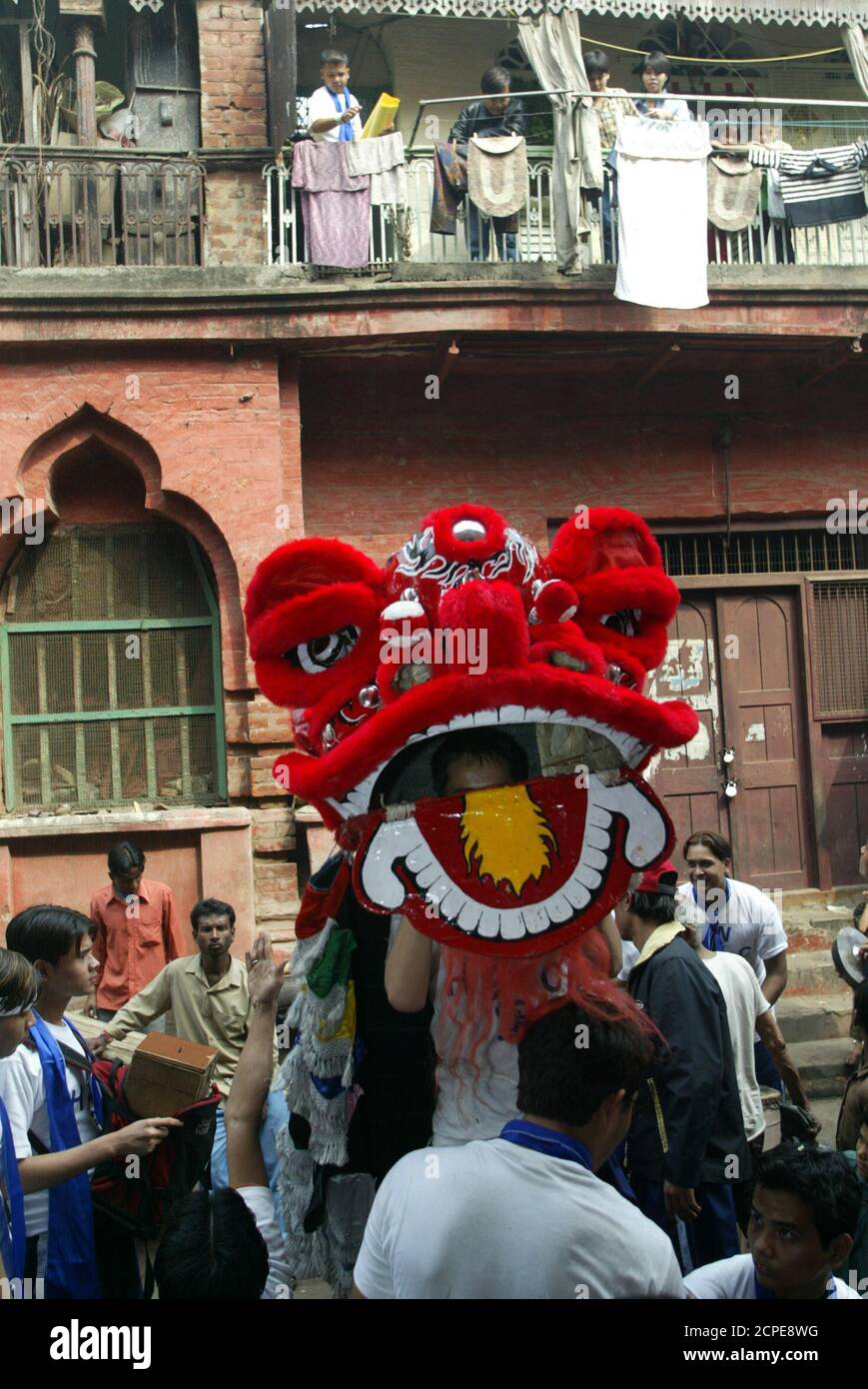 Dragon mask -Fotos und -Bildmaterial in hoher Auflösung – Alamy