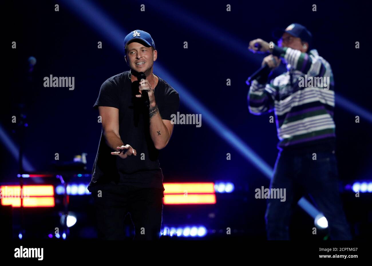 Ryan tedder -Fotos und -Bildmaterial in hoher Auflösung – Alamy