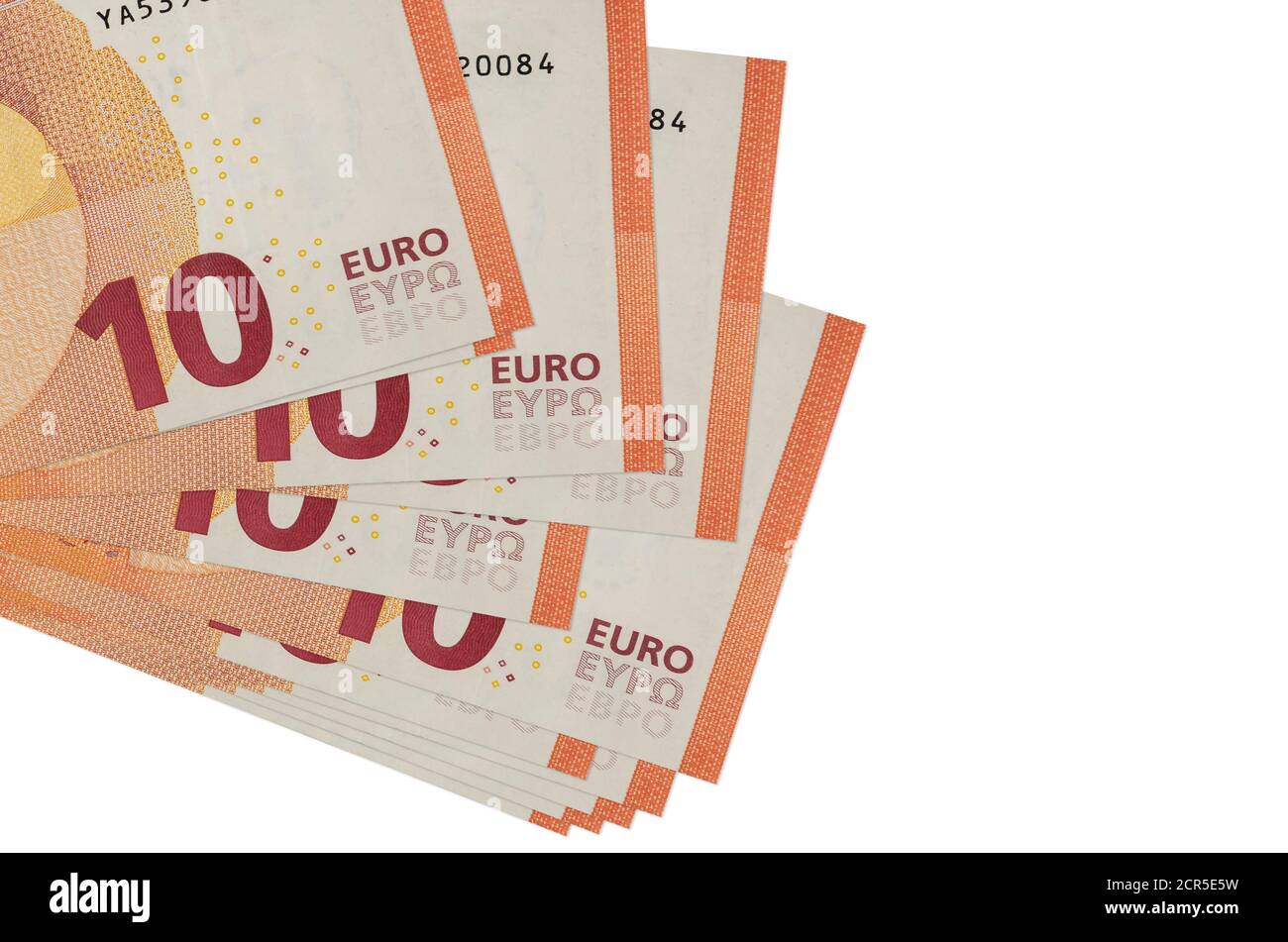 10 Euro Scheine liegt in kleinen Haufen oder Packung isoliert auf weiß ...