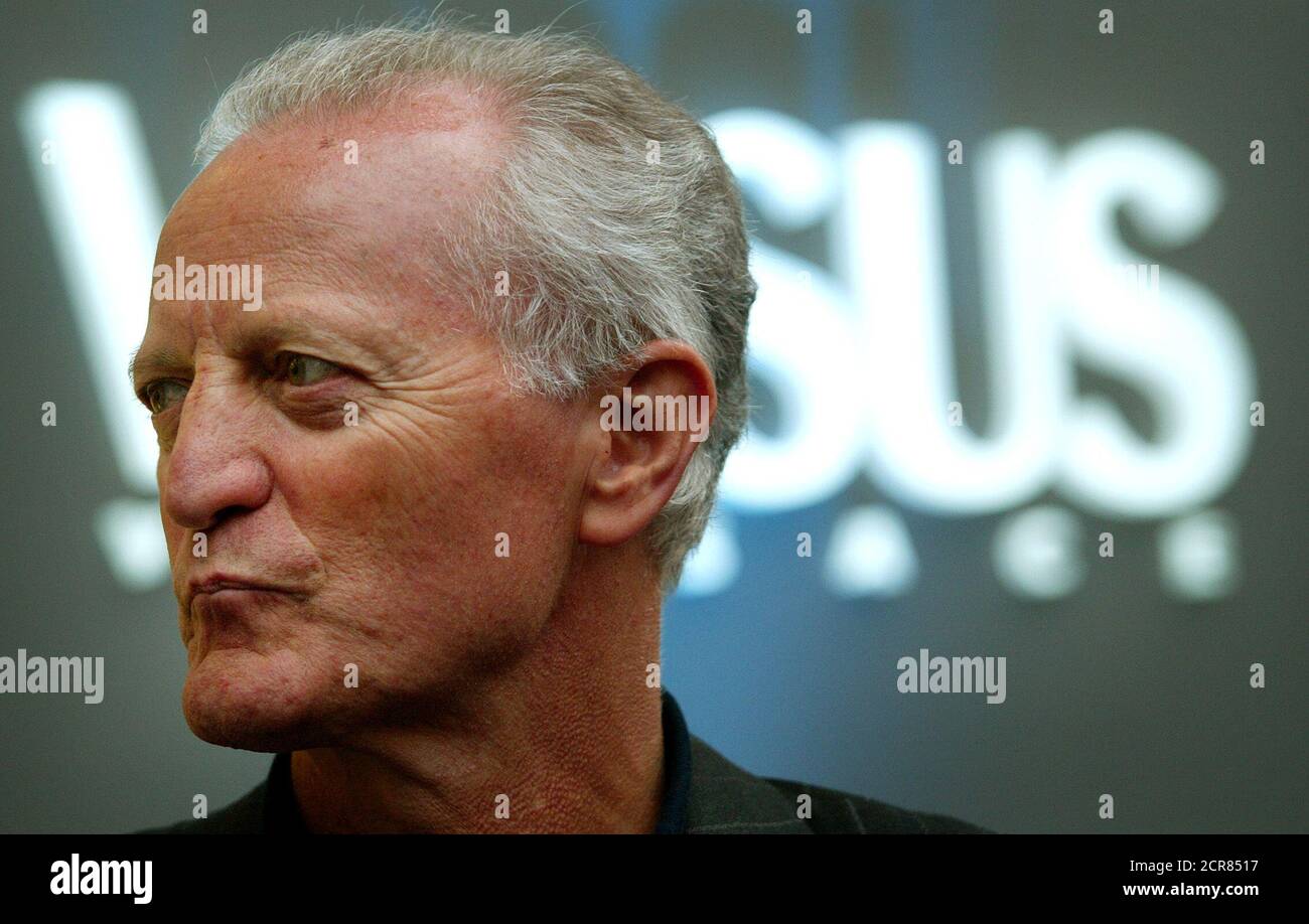 Santo Versace Bruder der italienischen Modedesigner Donatella und ...