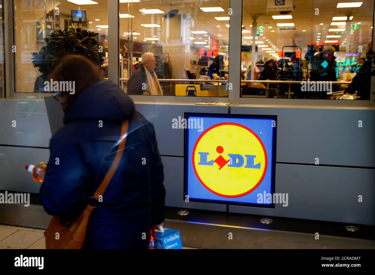 Logo von lidl -Fotos und -Bildmaterial in hoher Auflösung - Seite 6 - Alamy