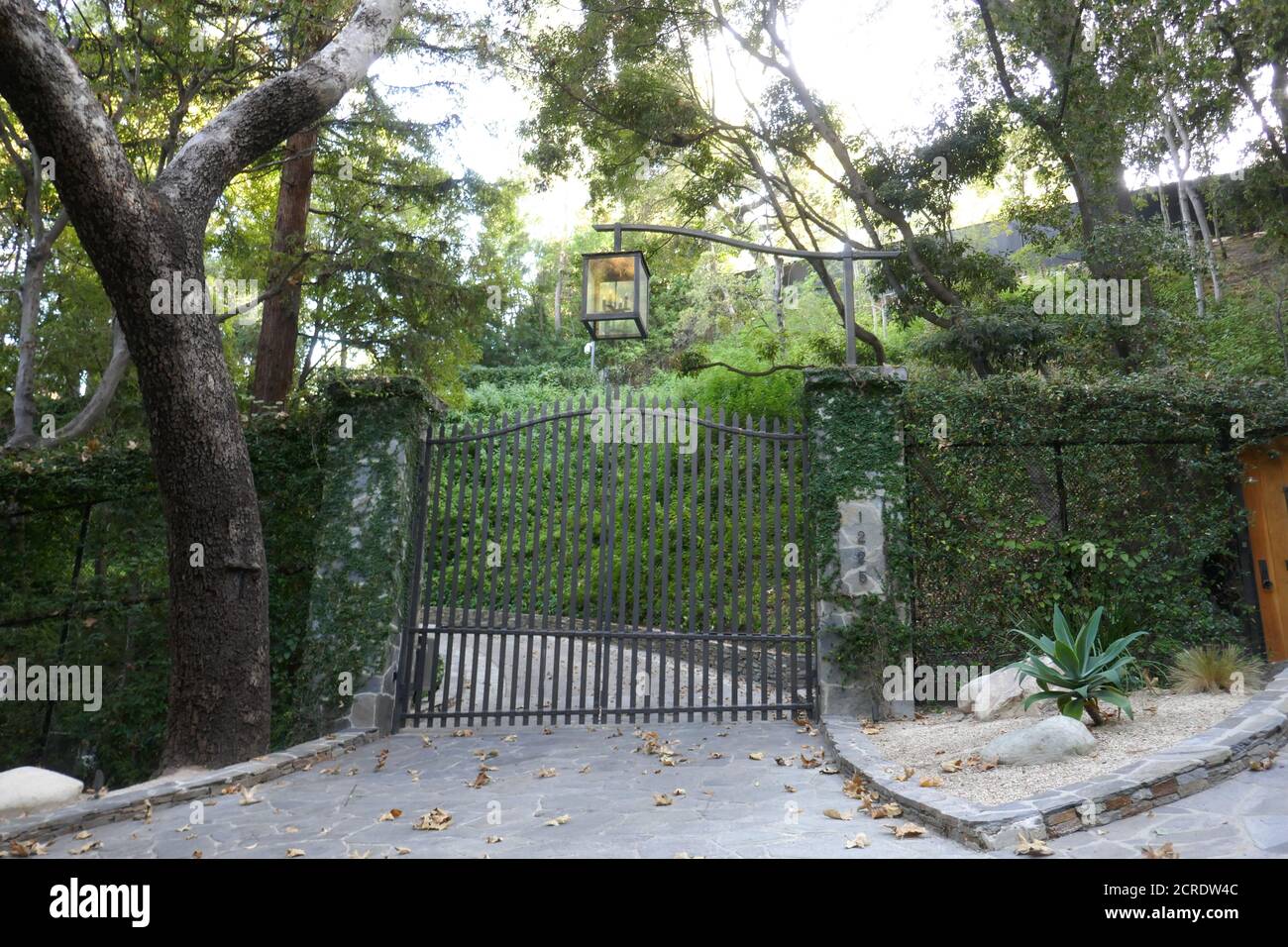 1225 angelo drive -Fotos und -Bildmaterial in hoher Auflösung – Alamy