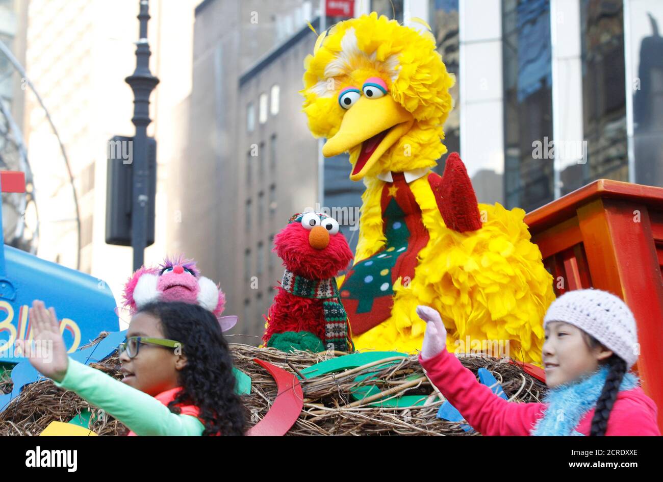 Sesame street muppet -Fotos und -Bildmaterial in hoher Auflösung – Alamy