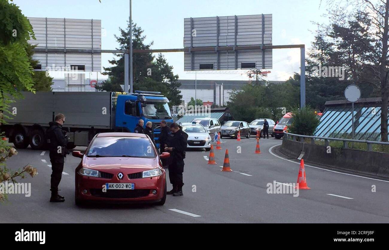 Polizei autos schweiz -Fotos und -Bildmaterial in hoher Auflösung – Alamy
