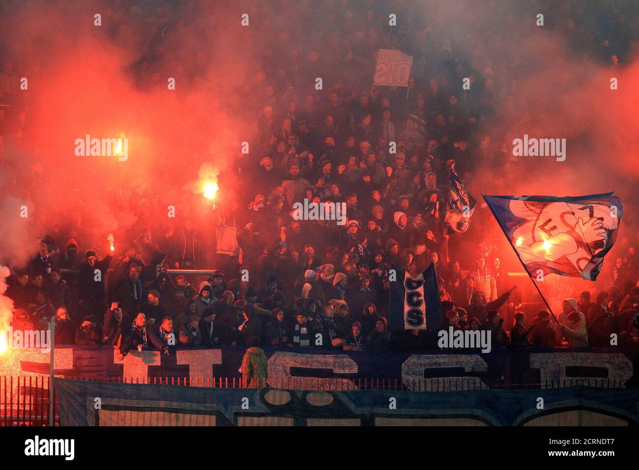 Fcz fans -Fotos und -Bildmaterial in hoher Auflösung – Alamy