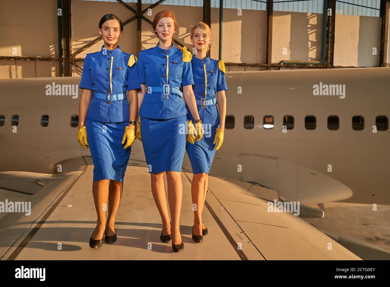 Flight Attendants Air Stewardess Stockfotos und -bilder Kaufen - Alamy