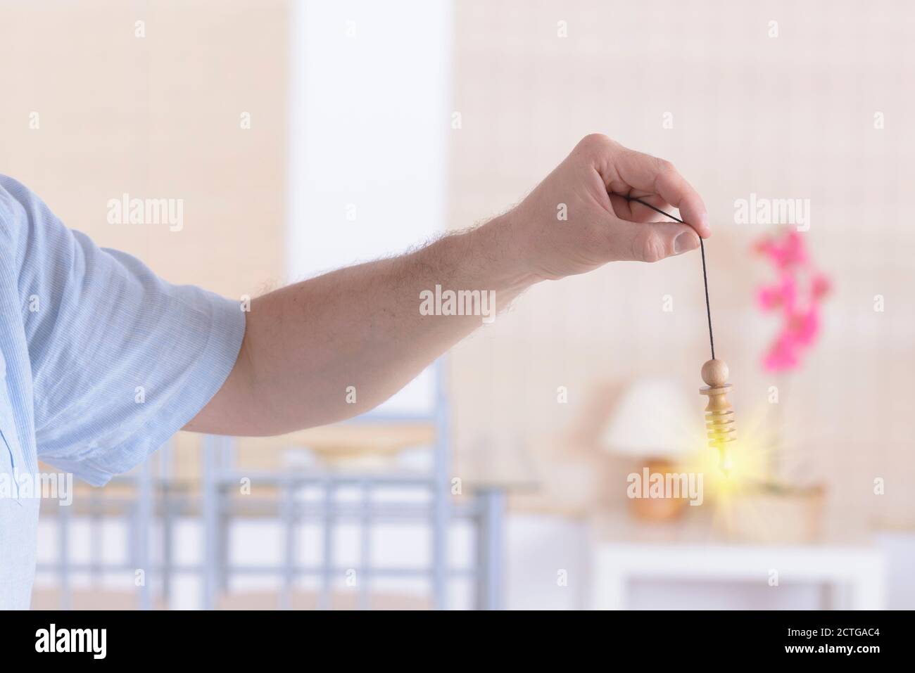 Pendeln pendel -Fotos und -Bildmaterial in hoher Auflösung – Alamy