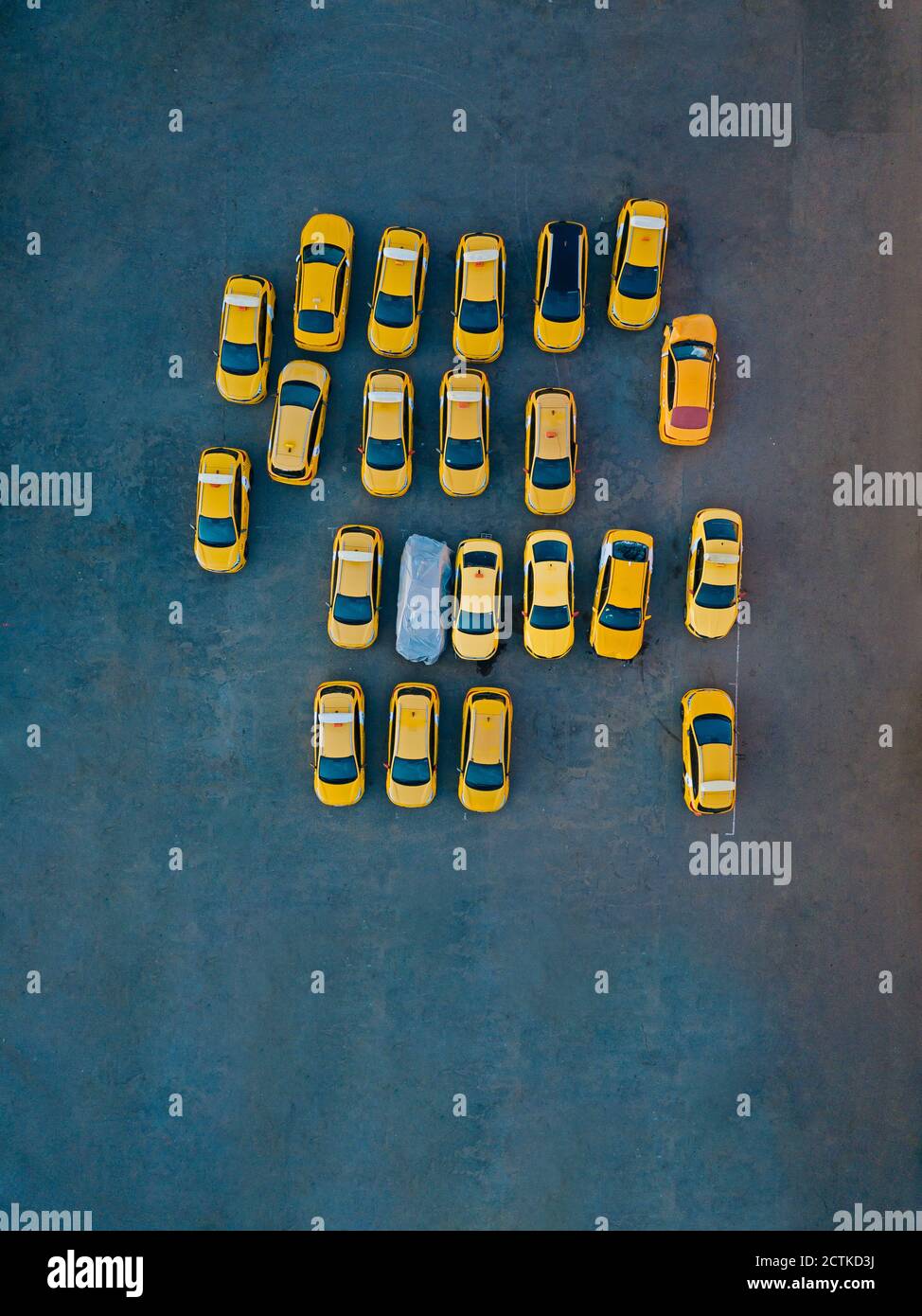 Gelbe Parkplatze Italien