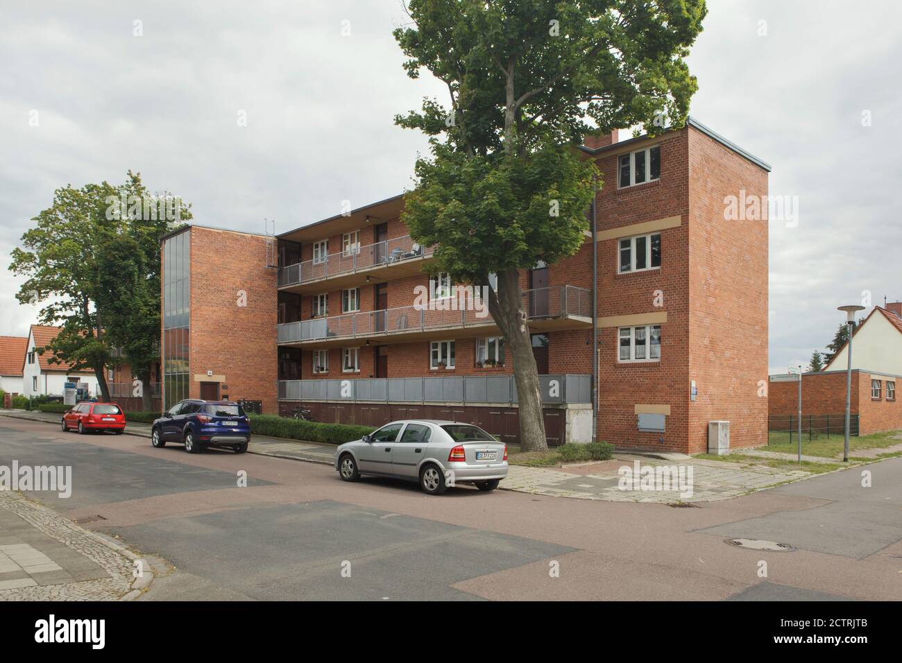 Bauhaussiedlung dessau torten -Fotos und -Bildmaterial in hoher ...