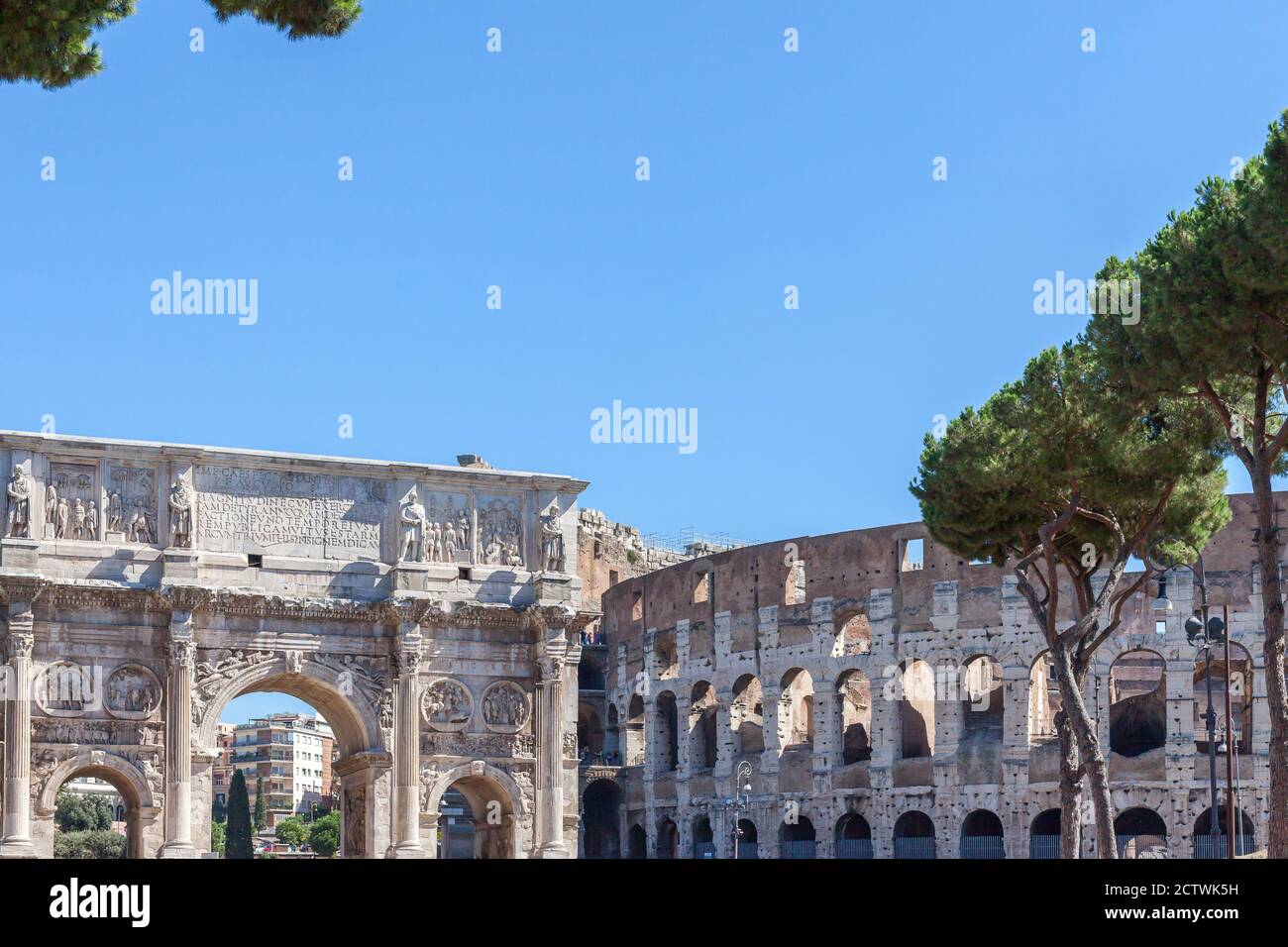 ROM, ITALIEN - 2014. AUGUST 18. Das majestätische Kolosseum ...
