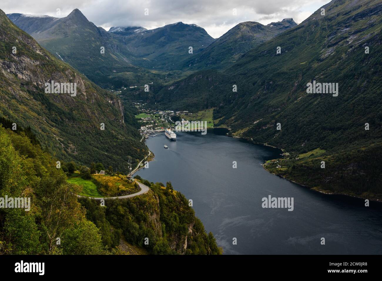 House Geirangerfjord Stockfotos und -bilder Kaufen - Alamy