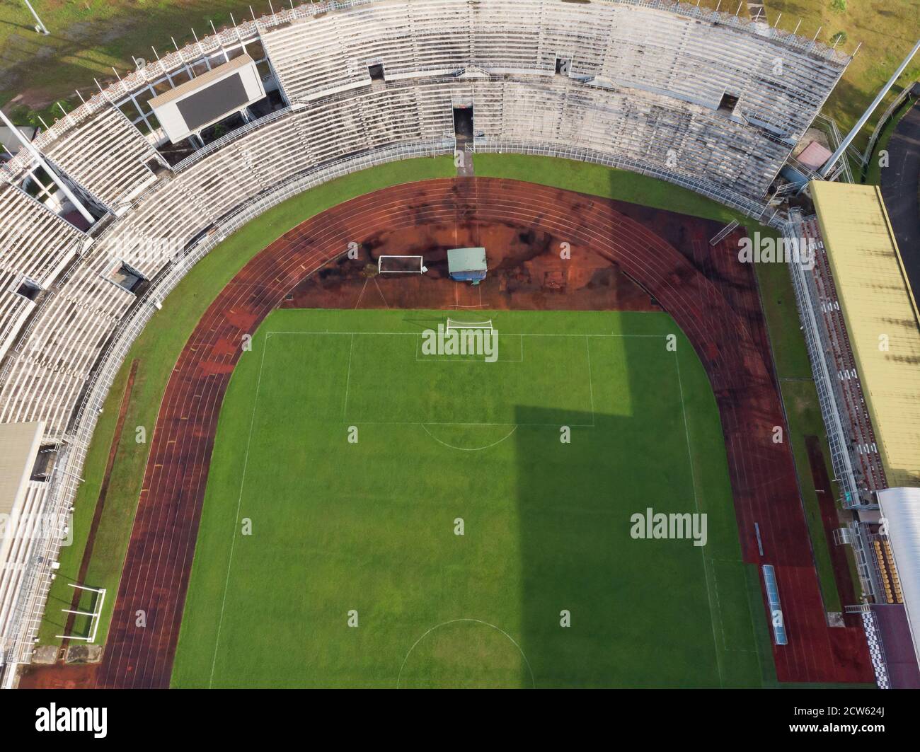 Top Down Luftaufnahme des Sarawak State Stadions oder lokal Bekannt als ...