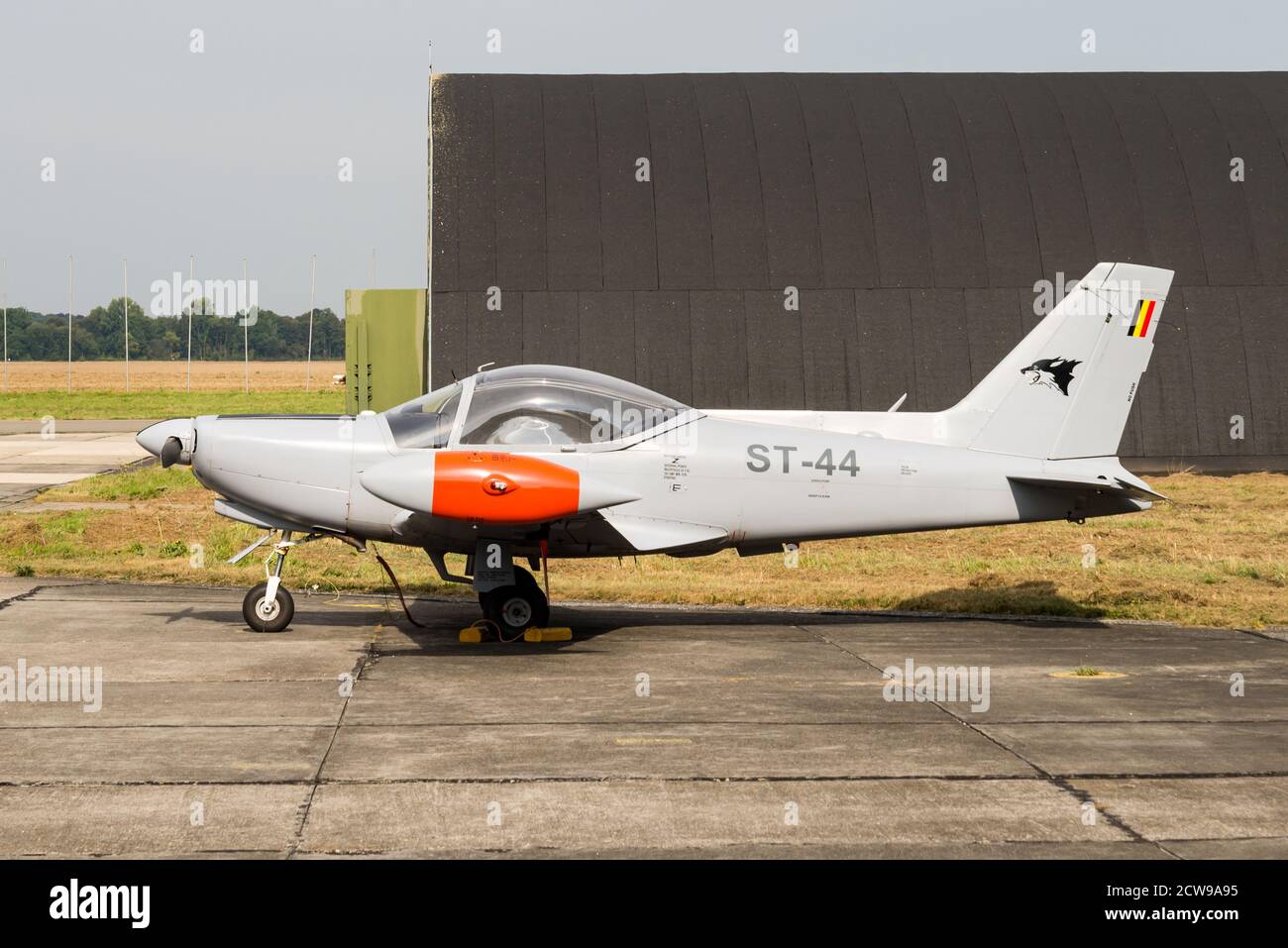 Das militärische Trainer-Flugzeug SIAI-Marchetti SF.260 der belgischen ... Das militärische Trainer-Flugzeug SIAI-Marchetti SF.260 der belgischen ...