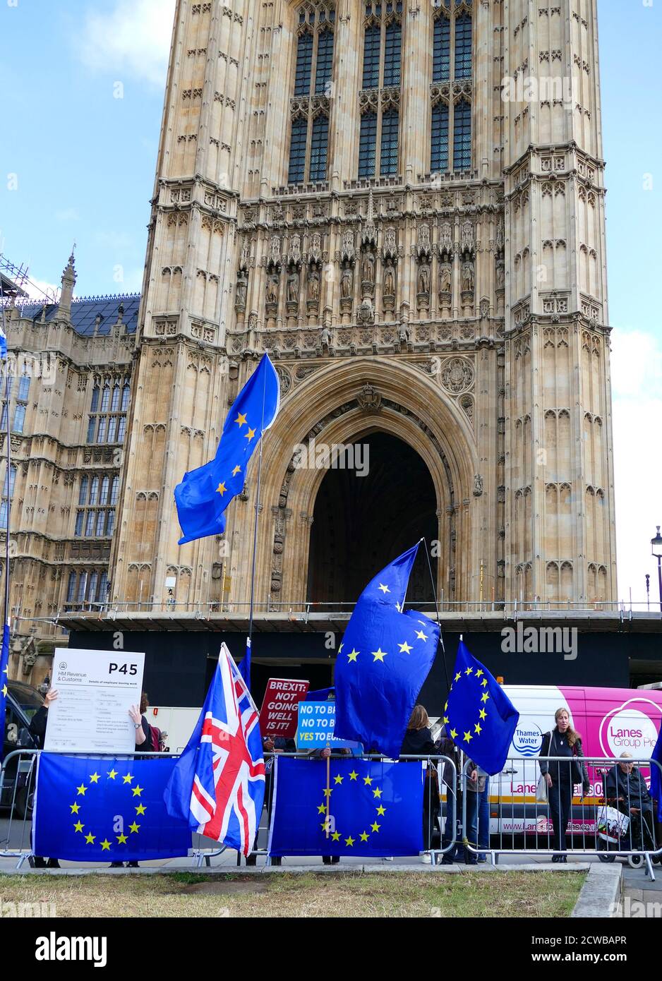 Eu Fahnen Stockfotos und -bilder Kaufen - Alamy