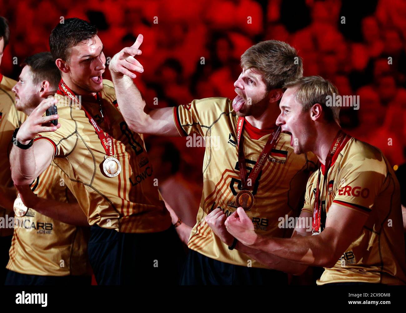 Christian fromm volleyball -Fotos und -Bildmaterial in hoher Auflösung ...