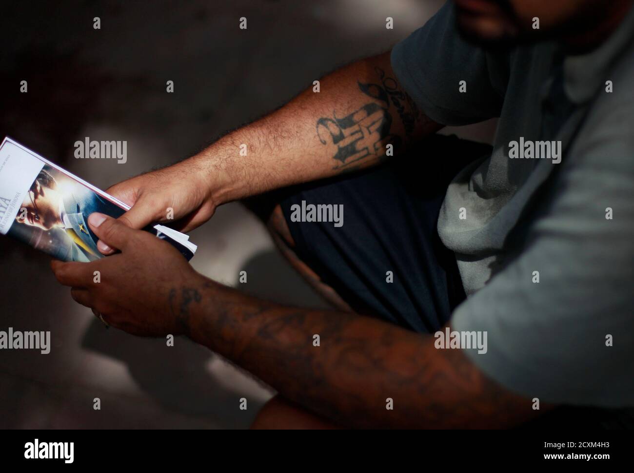 Member mara salvatrucha gang ms 13 -Fotos und -Bildmaterial in hoher ...