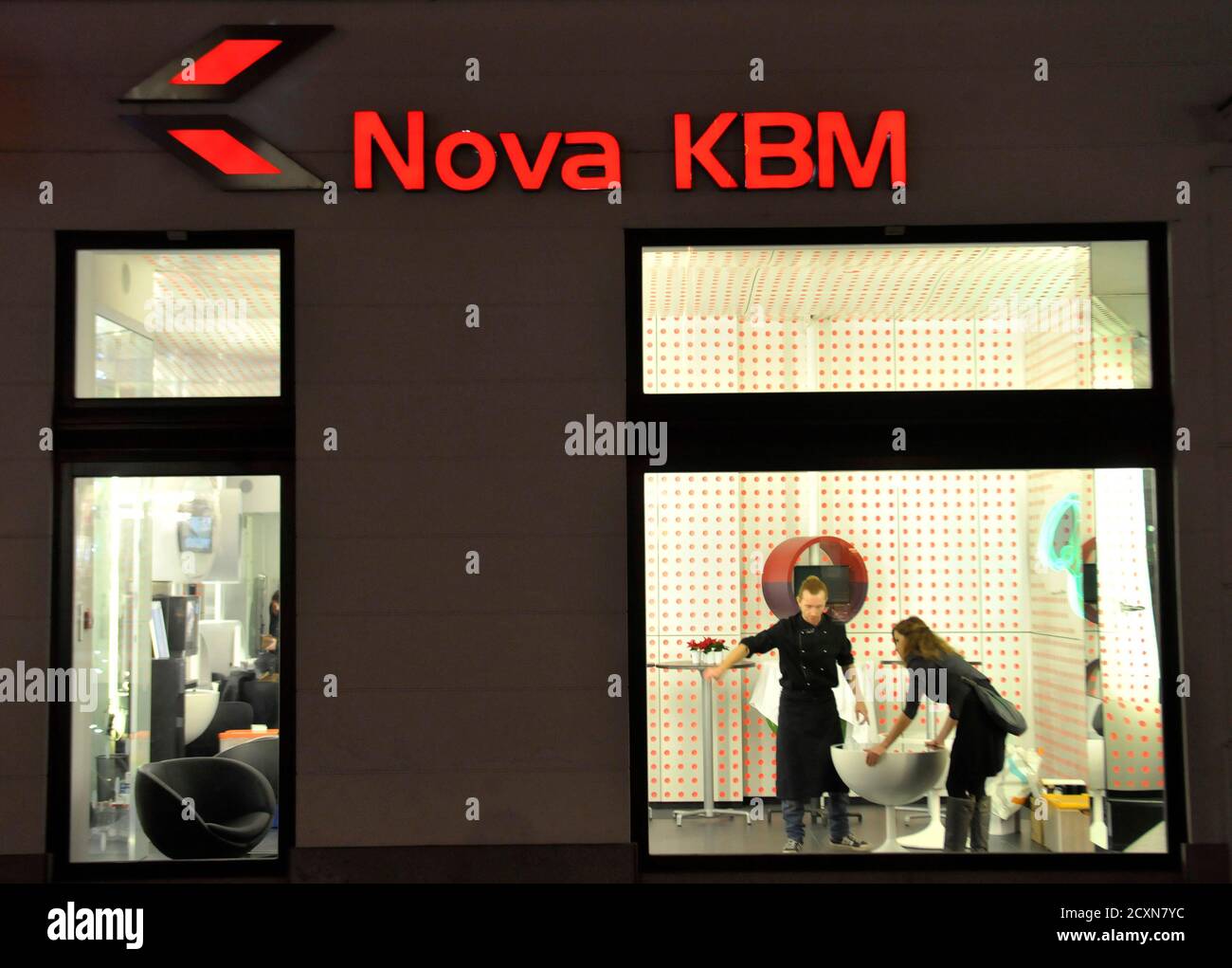 Nova kbm logo -Fotos und -Bildmaterial in hoher Auflösung – Alamy