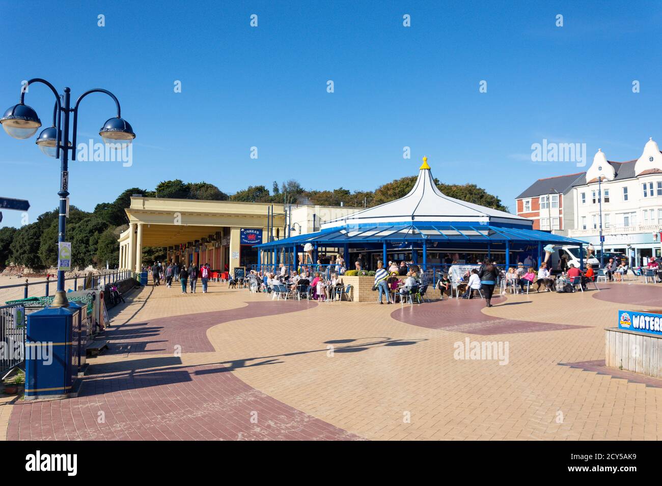 Marcos cafe barry island -Fotos und -Bildmaterial in hoher Auflösung ...