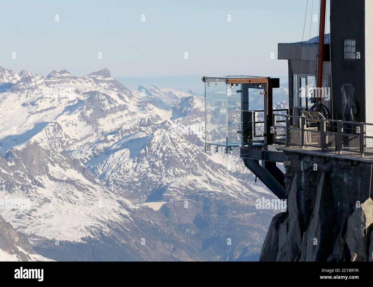The Aiguille Du Midi Skywalk Stockfotos und -bilder Kaufen - Alamy