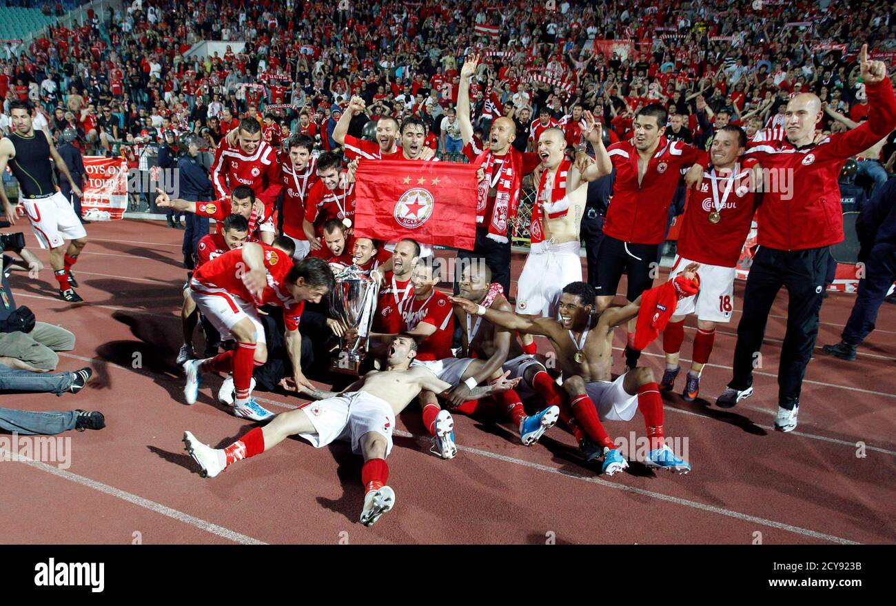 Levski sofia gegen slavia sofia -Fotos und -Bildmaterial in hoher ...