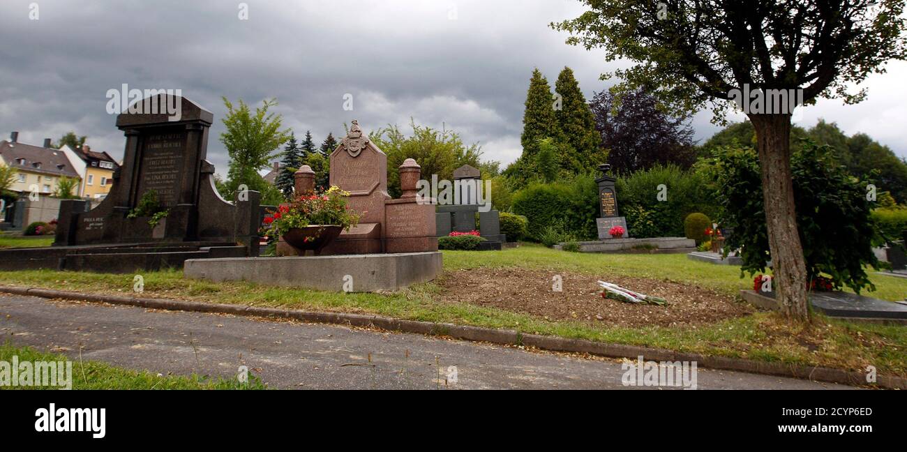 Hitlers deputy rudolf hess -Fotos und -Bildmaterial in hoher Auflösung ...