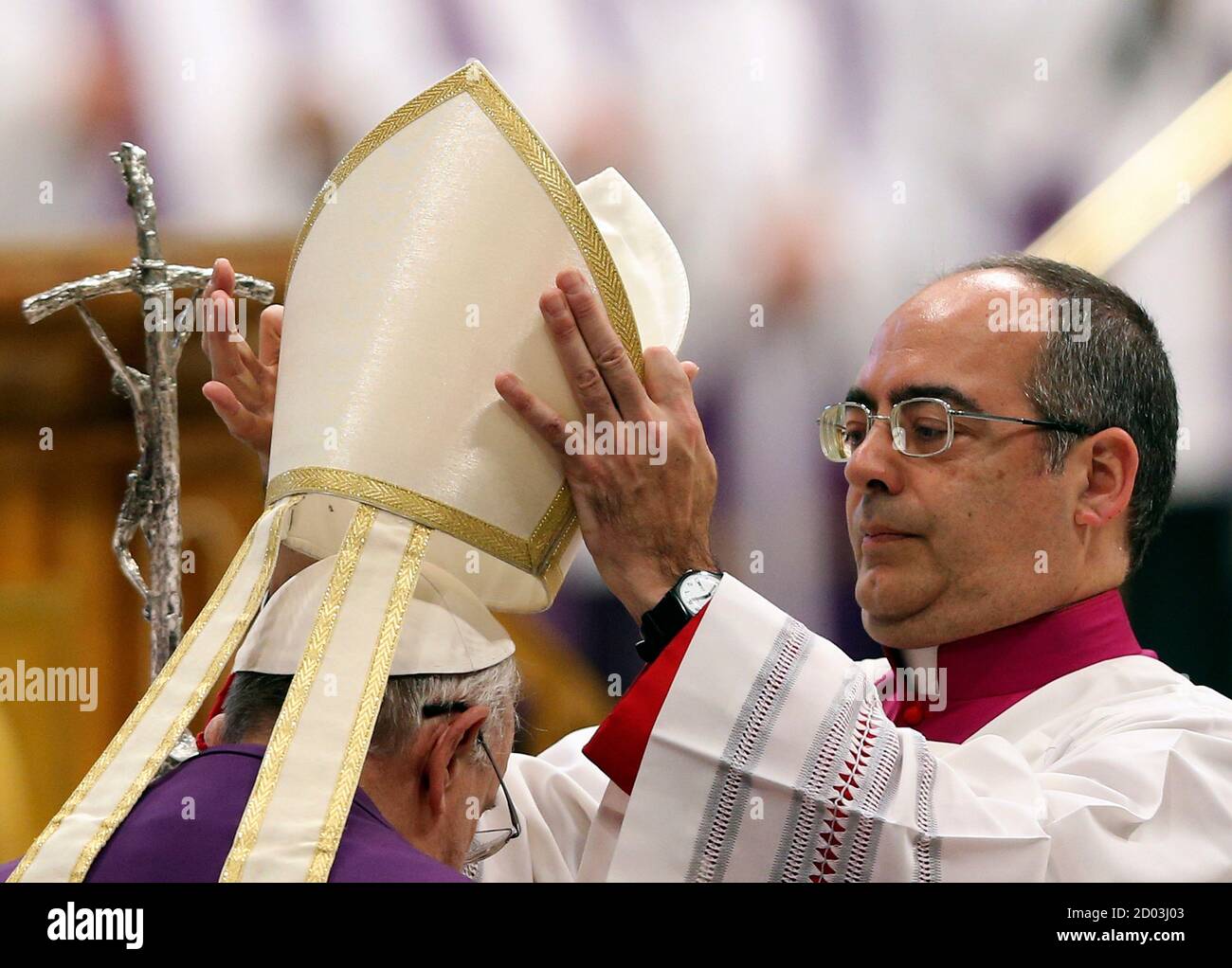Vatikan altar -Fotos und -Bildmaterial in hoher Auflösung – Alamy