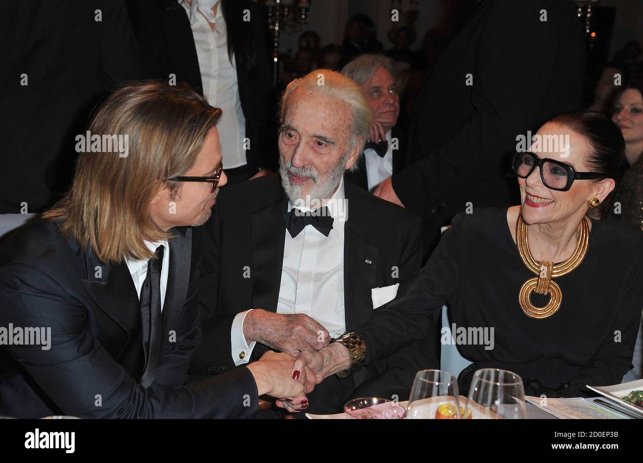 Christopher lee and birgit kroencke -Fotos und -Bildmaterial in hoher ...