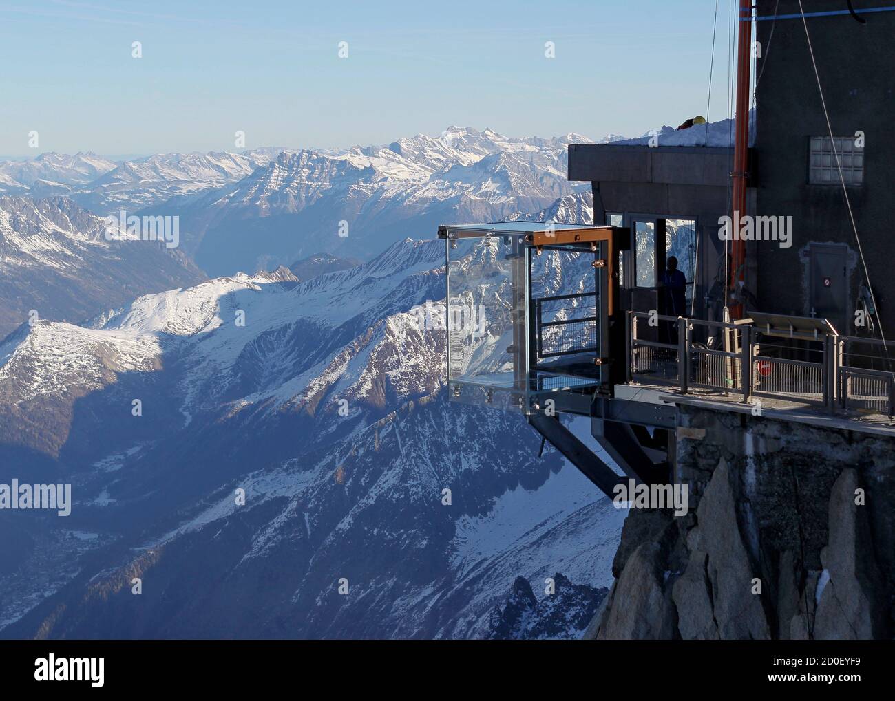 The Aiguille Du Midi Skywalk Stockfotos und -bilder Kaufen - Alamy