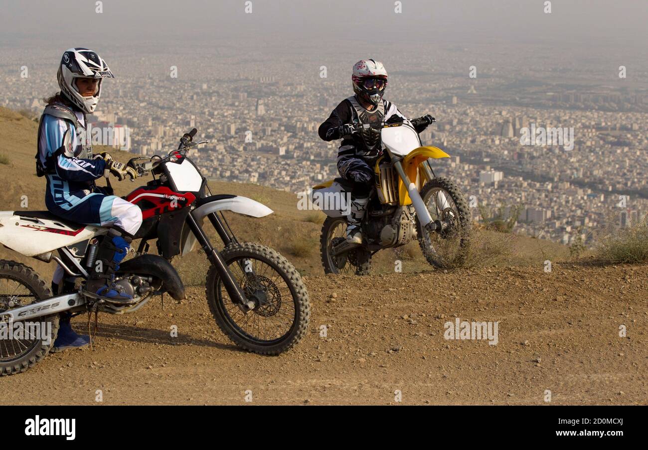Vater beim wettkampf beobachten -Fotos und -Bildmaterial in hoher ...