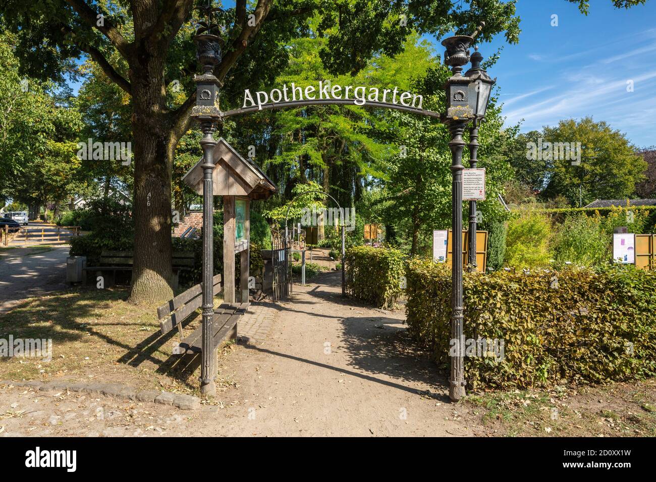 Natives gesundheitssystem -Fotos und -Bildmaterial in hoher Auflösung ...