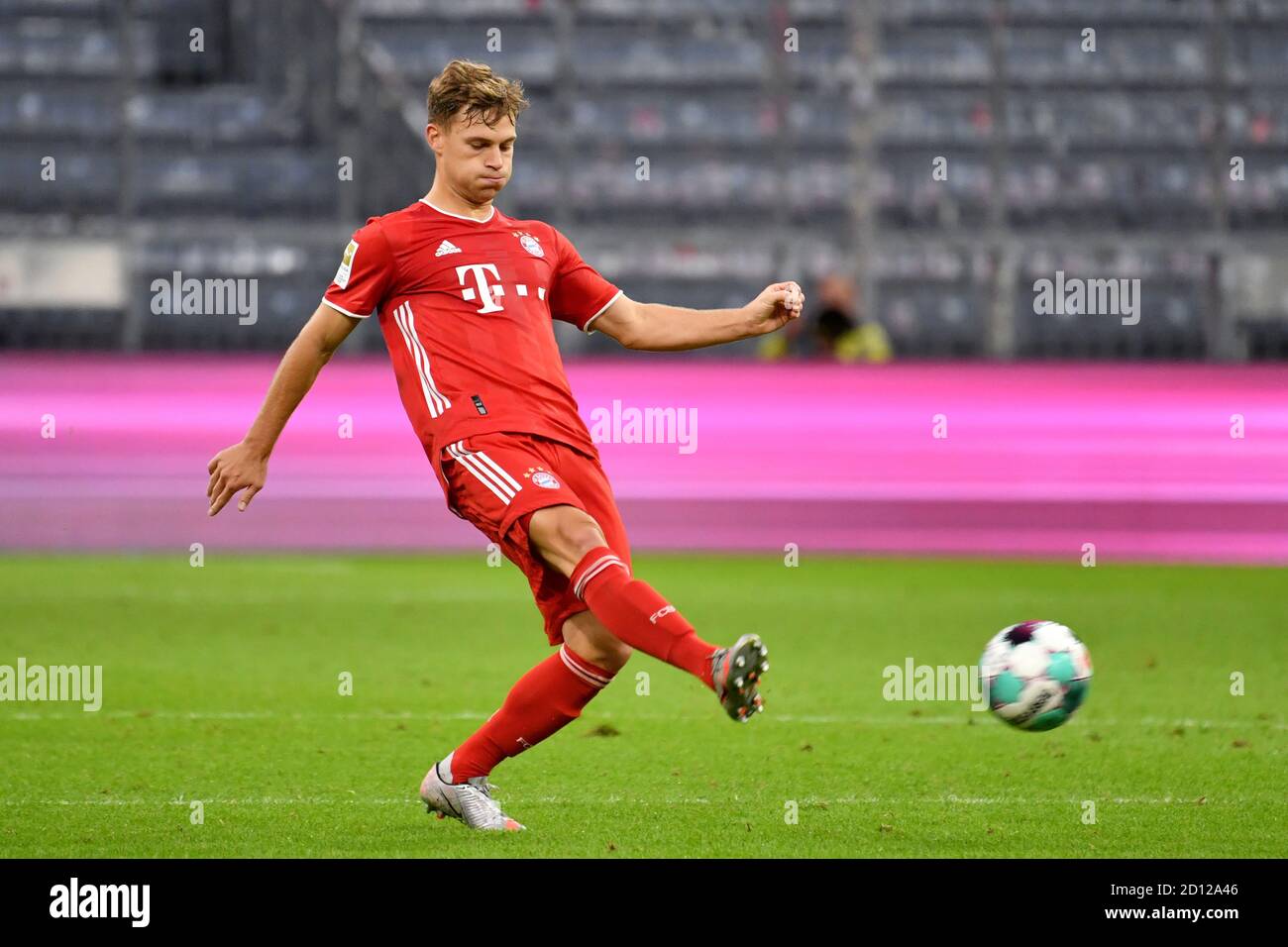 Joshua kimmich body -Fotos und -Bildmaterial in hoher Auflösung - Seite ...