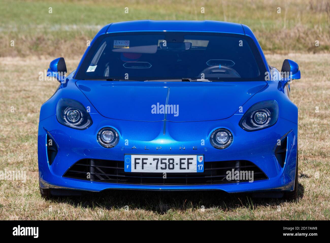 Seltener renault alpin -Fotos und -Bildmaterial in hoher Auflösung – Alamy