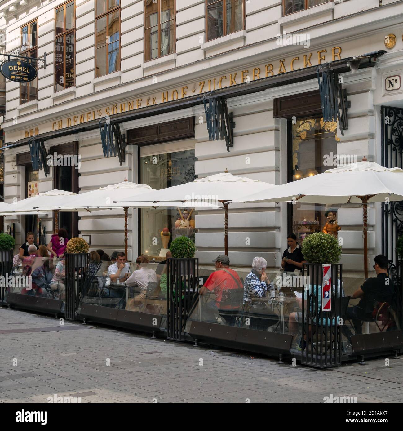 Cafe Demel Vienna Stockfotos und -bilder Kaufen - Alamy