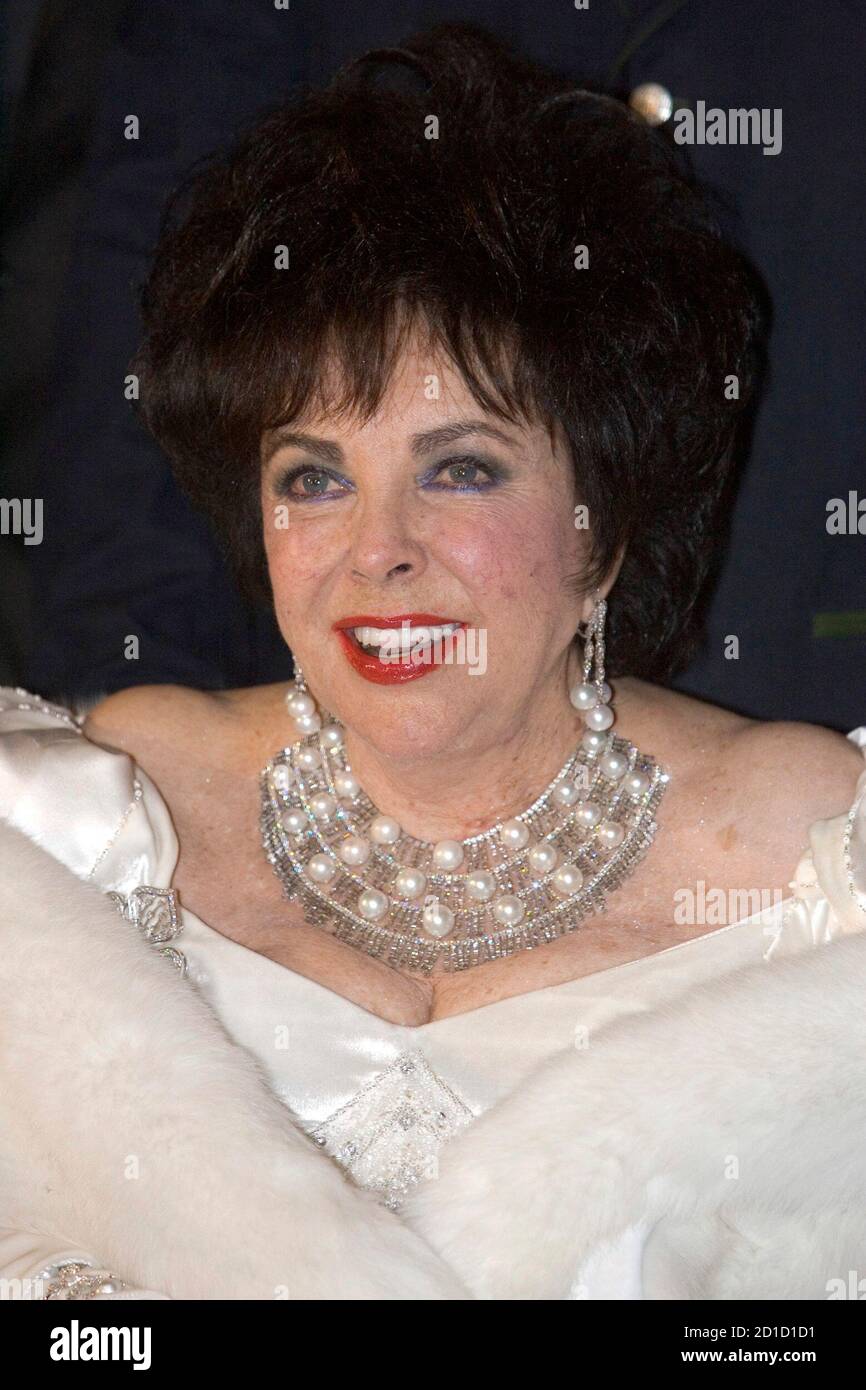 Actress elizabeth taylor -Fotos und -Bildmaterial in hoher Auflösung ...
