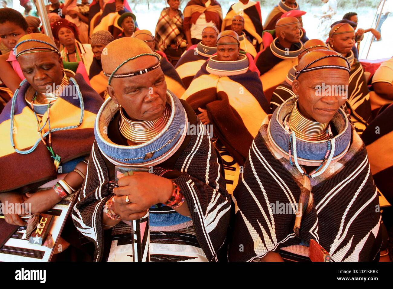 Ndebele south africa -Fotos und -Bildmaterial in hoher Auflösung – Alamy