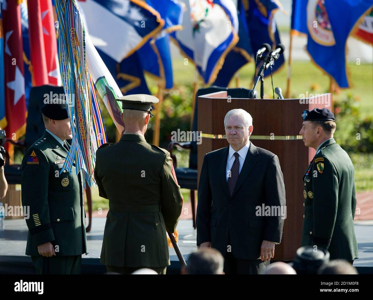 Commander And Command Sgt Maj Stockfotos und -bilder Kaufen - Alamy