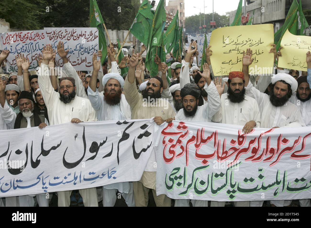 Satanische verse protestieren Stockfotos und -bilder Kaufen - Alamy