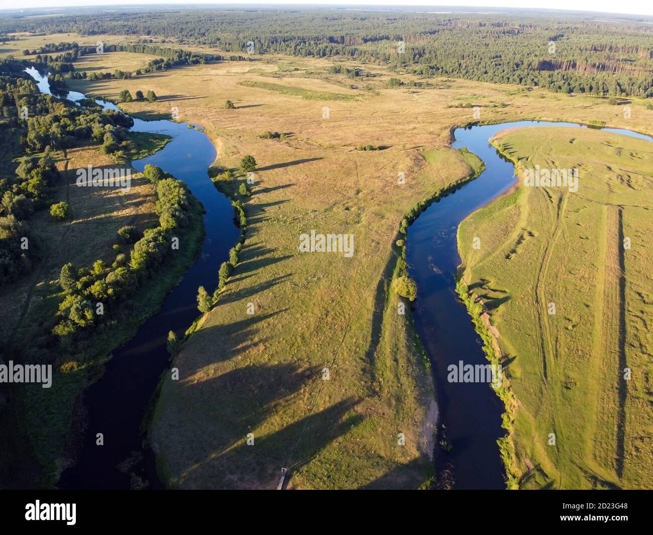 Flussbett wicklung -Fotos und -Bildmaterial in hoher Auflösung – Alamy