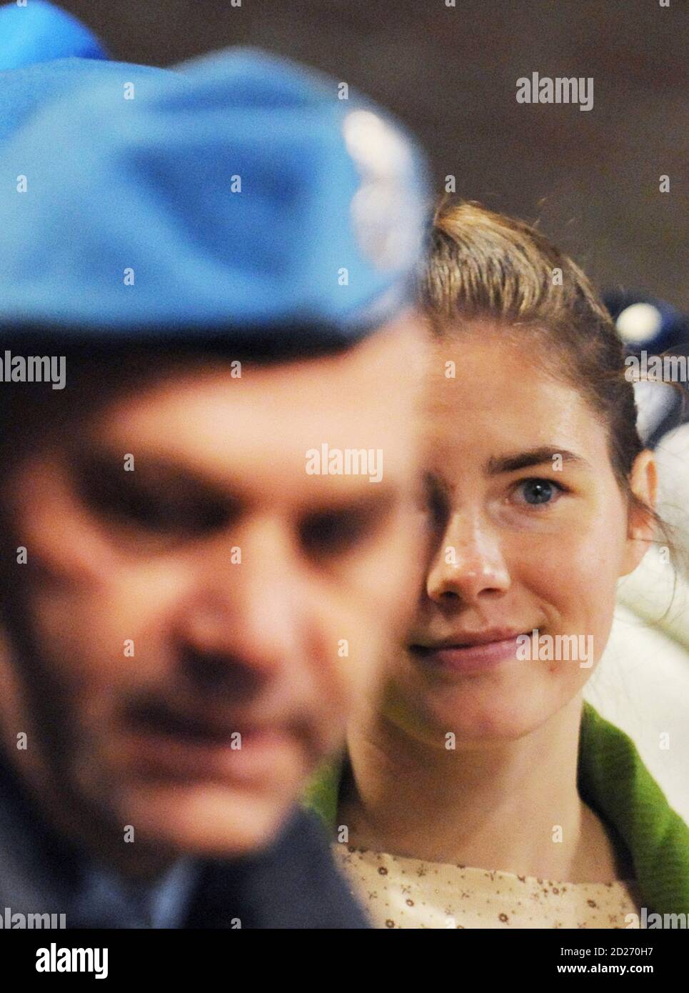 Amanda knox mord vor gericht in italien -Fotos und -Bildmaterial in ... Amanda knox mord vor gericht in italien -Fotos und -Bildmaterial in ...