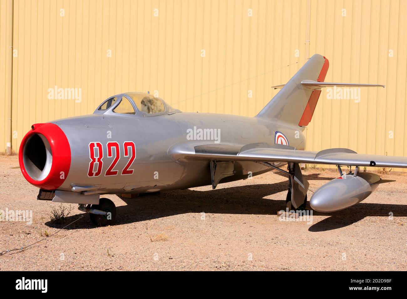 Old mig jet fighter plane -Fotos und -Bildmaterial in hoher Auflösung ...