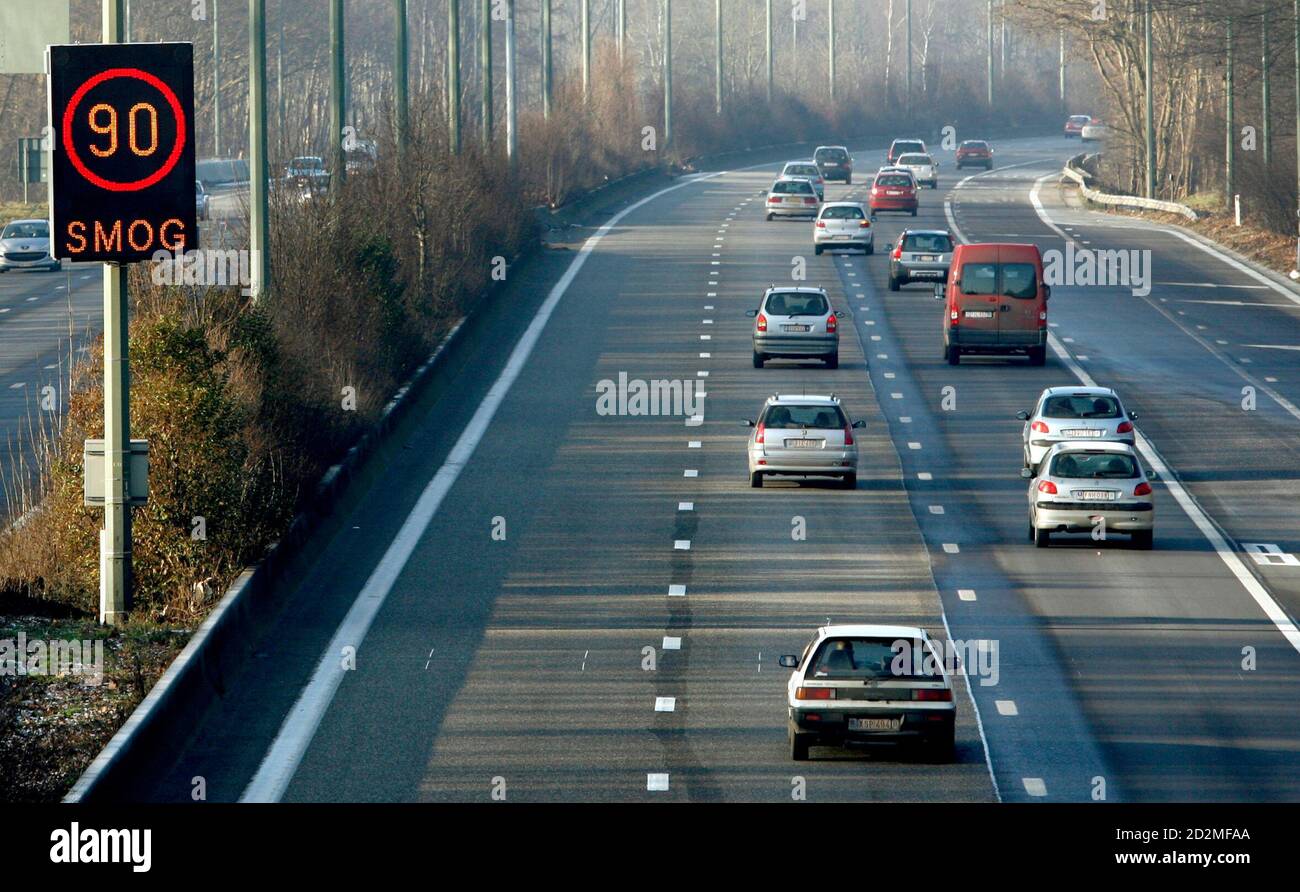 Elegantes Belgien Autobahn Geschwindigkeit Fotos