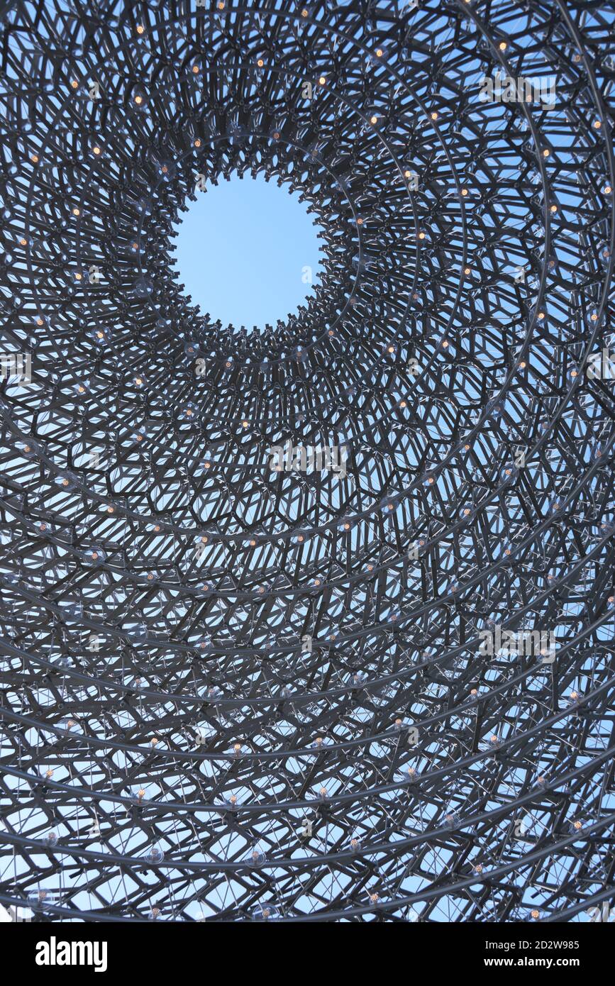 Royal Botanic Gardens Kew London. The Hive von Wolfgang Buttress ...